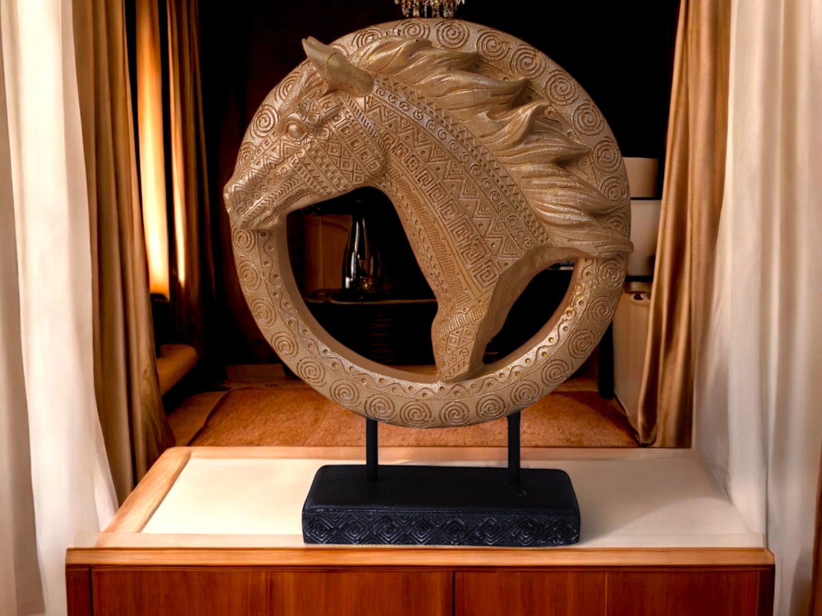 Golden Horse Head Sculpture in Round Frame – UPR World
